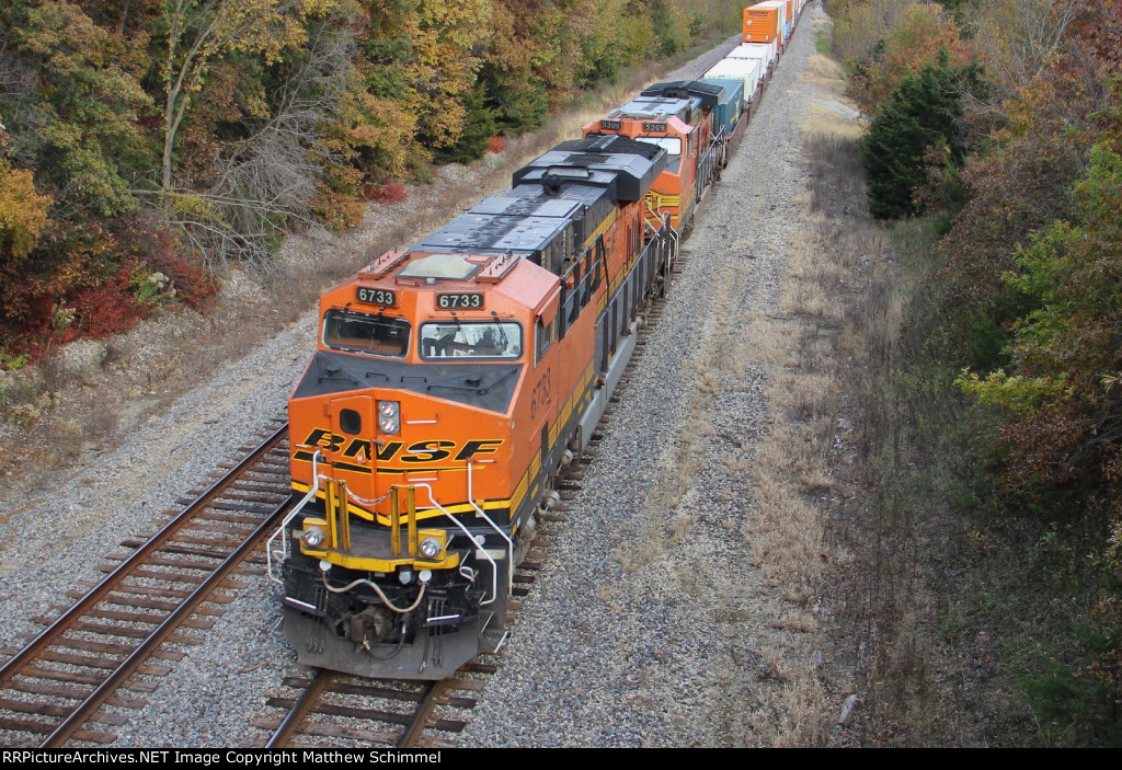 BNSF 6733 - DPU #2